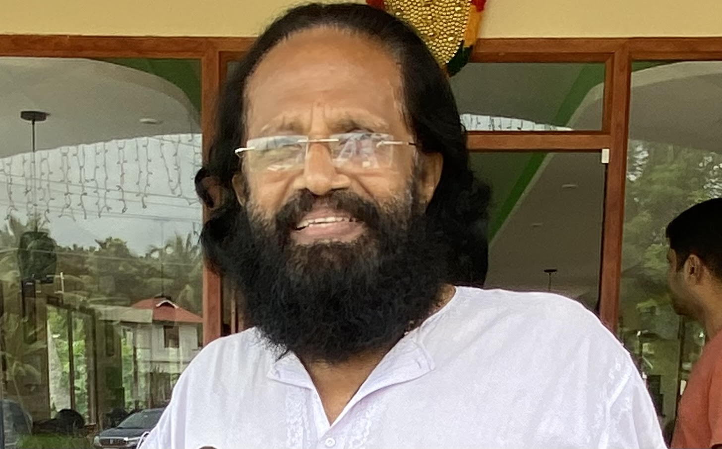 "കുട്ടികളുടെ വിദ്യാഭ്യാസം താരാട്ടുപാട്ടാകണം" - രാജൻ പി തൊടിയൂർ - Career ...
